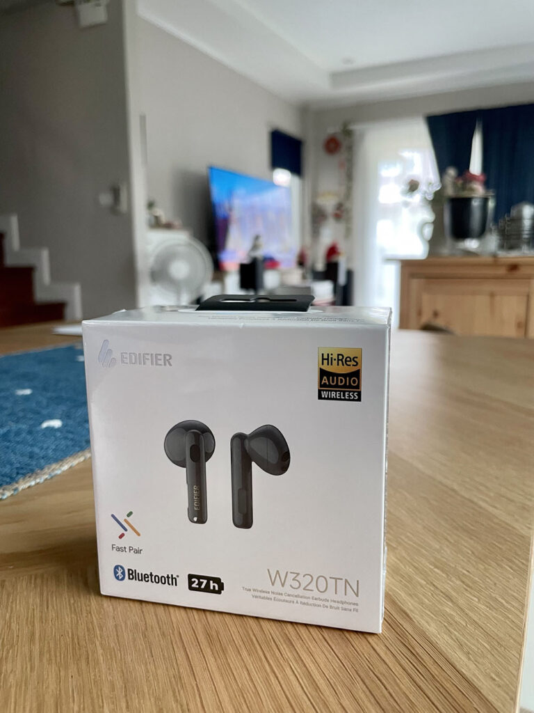รีวิวหูฟัง Edifier รุ่น W320TN หูฟังเอียร์บัดไร้สายพร้อมระบบตัดเสียงรบ ...